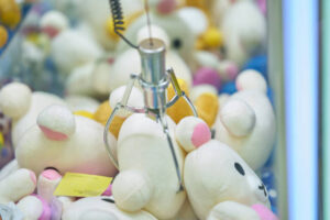 How Does Claw Machine Work: The Mechanism Behind - GM Tech